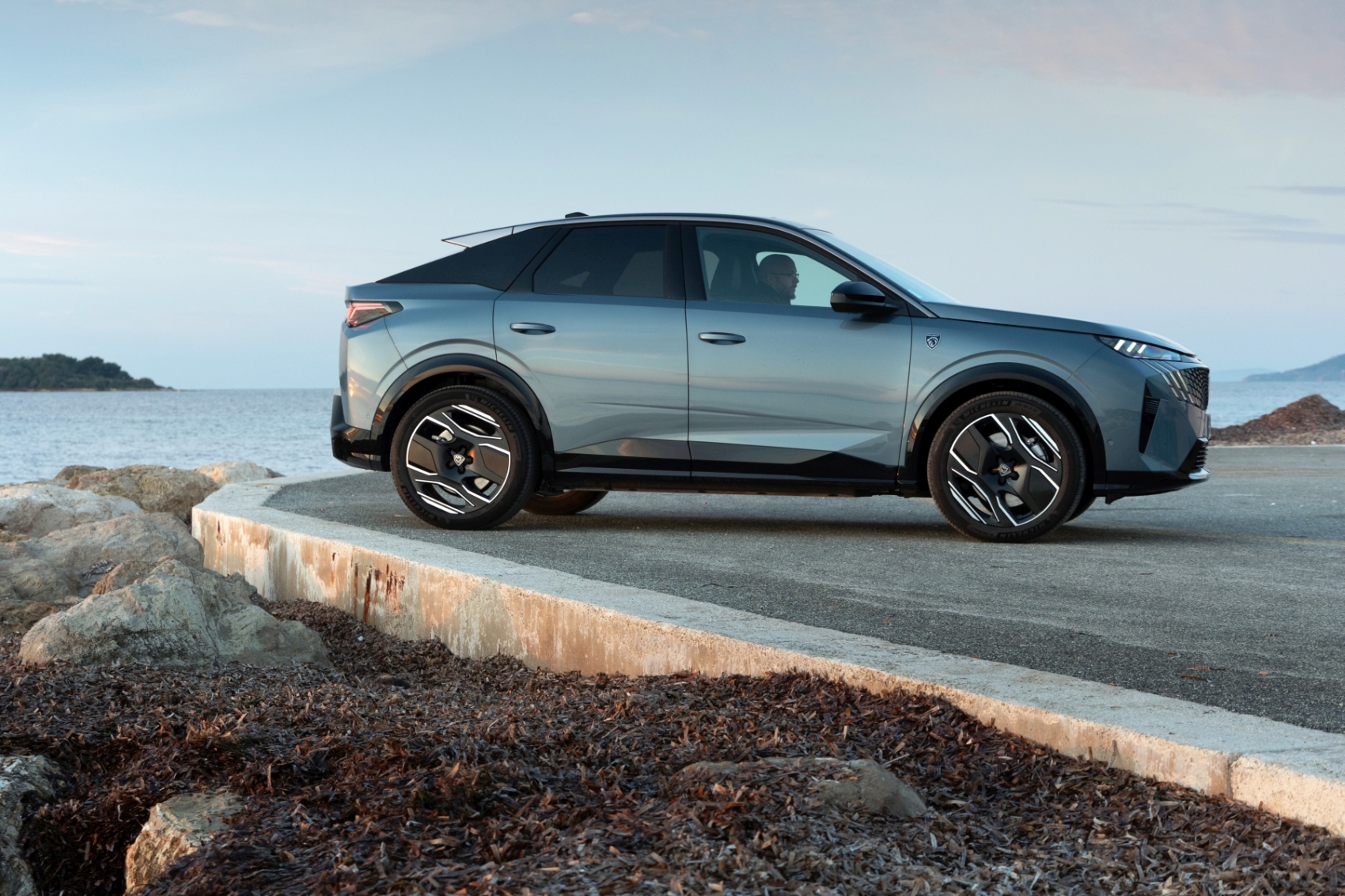 Tisztán komplett a Peugeot 3008 paletta – Az Utazó Magazin